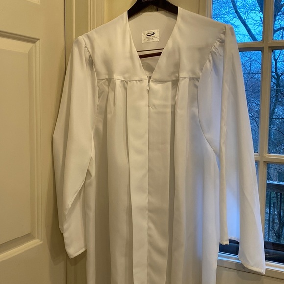 Jostens | Other | White Graduation Robe | Poshmark